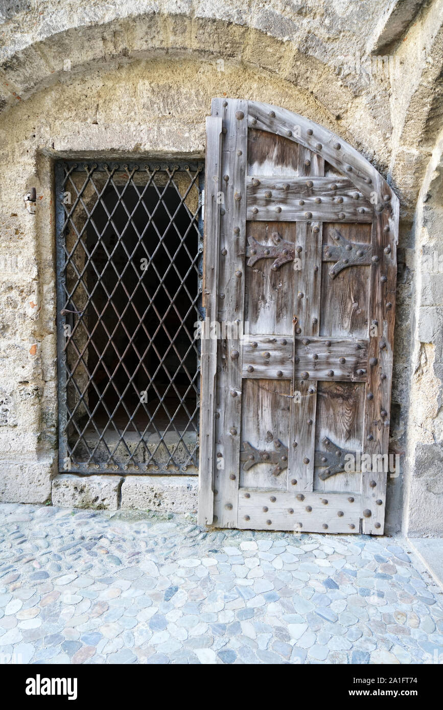 Castle gate in an old fortress Stock Photo - Alamy