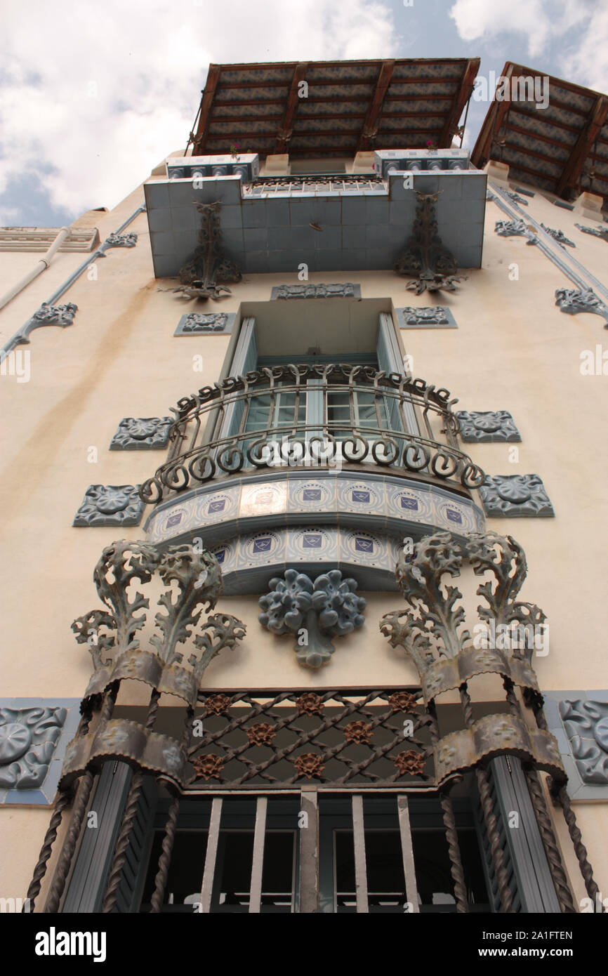 Blue House (Casa azul, in Spanish), architectural symbol of modernist ...