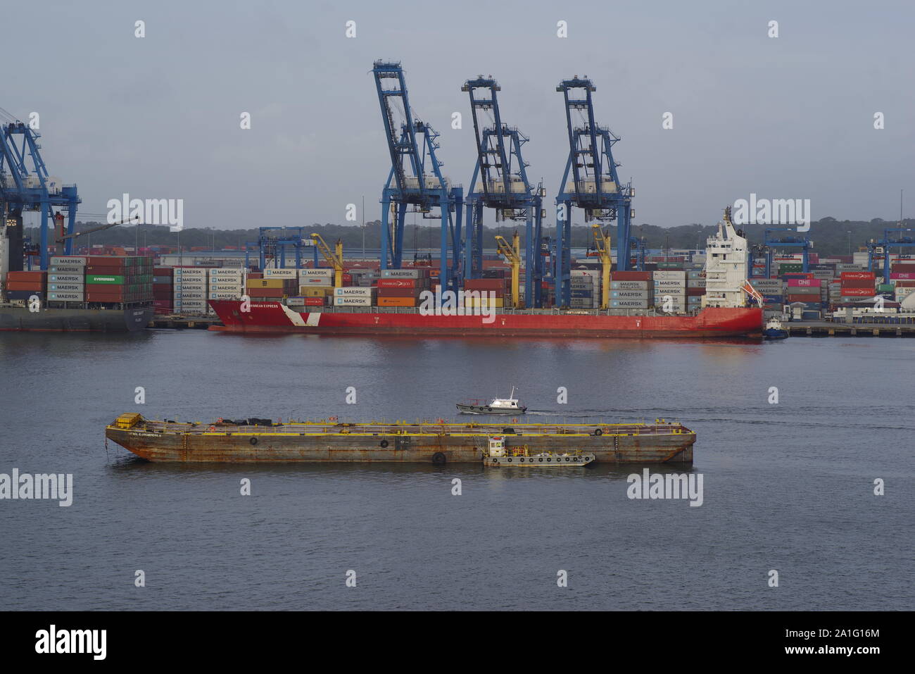 Caribbean Express container ship, Colon, Panama Stock Photo - Alamy