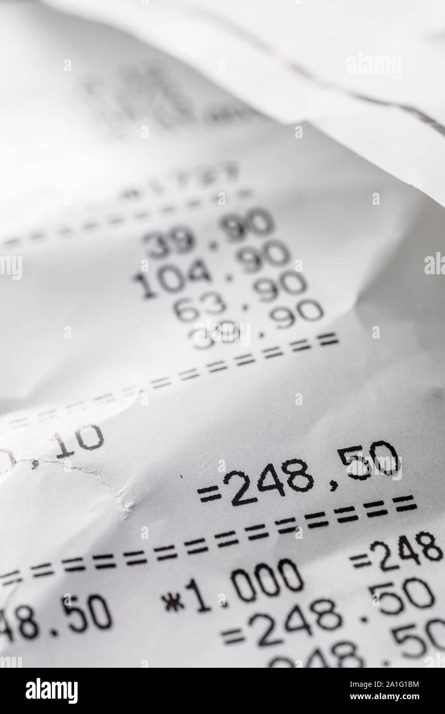 Crumpled receipt hi-res stock photography and images - Alamy