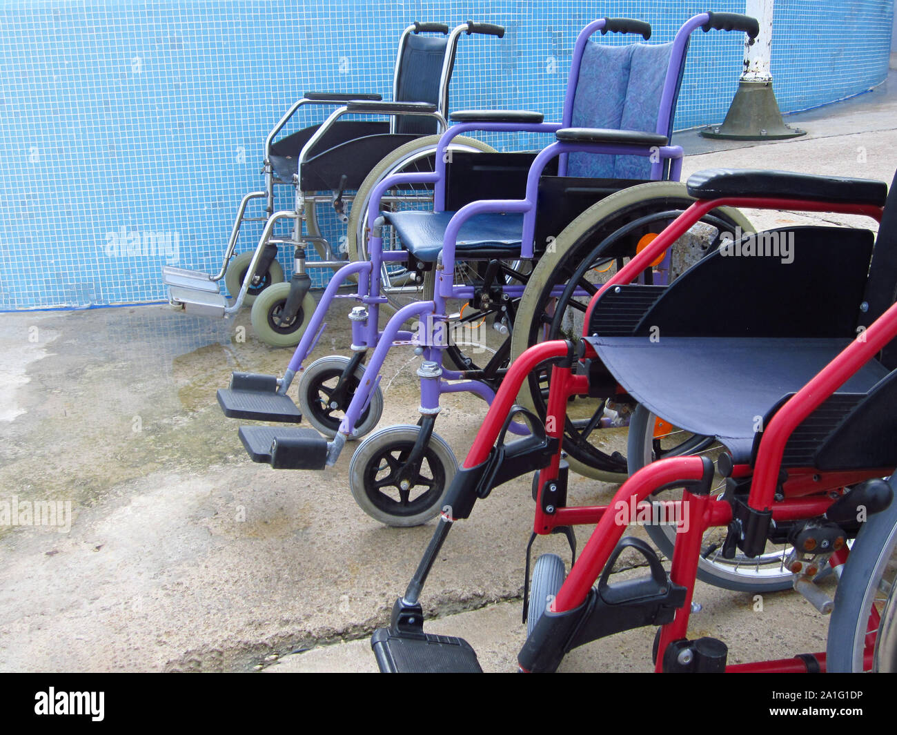 Adapted wheelchairs hi-res stock photography and images - Alamy