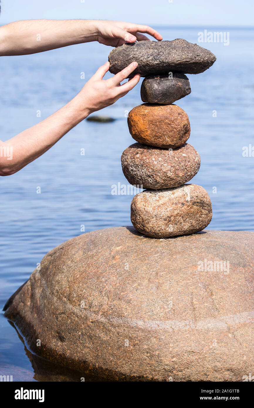 Human pyramid beach hi-res stock photography and images - Alamy