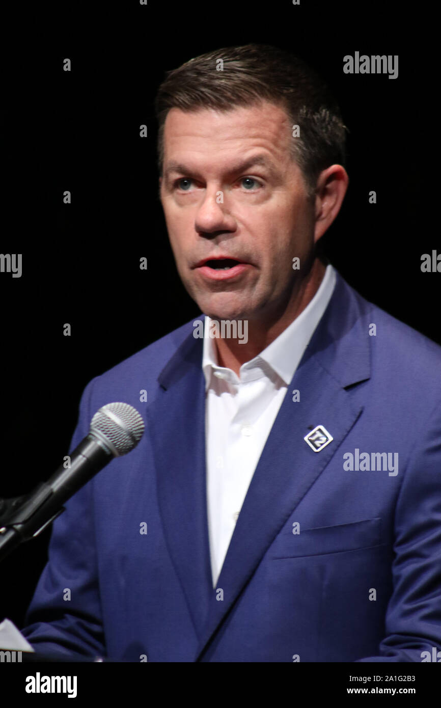Declan kelly teneo hi-res stock photography and images - Alamy