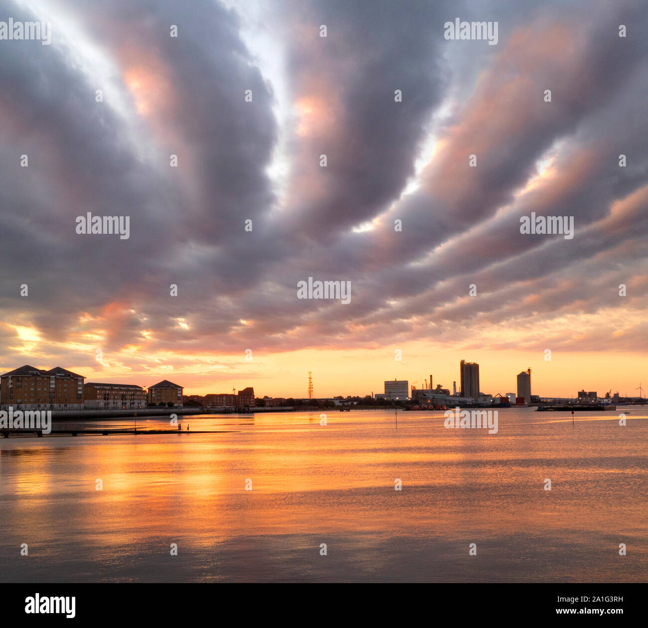 River sunset over hi-res stock photography and images - Alamy