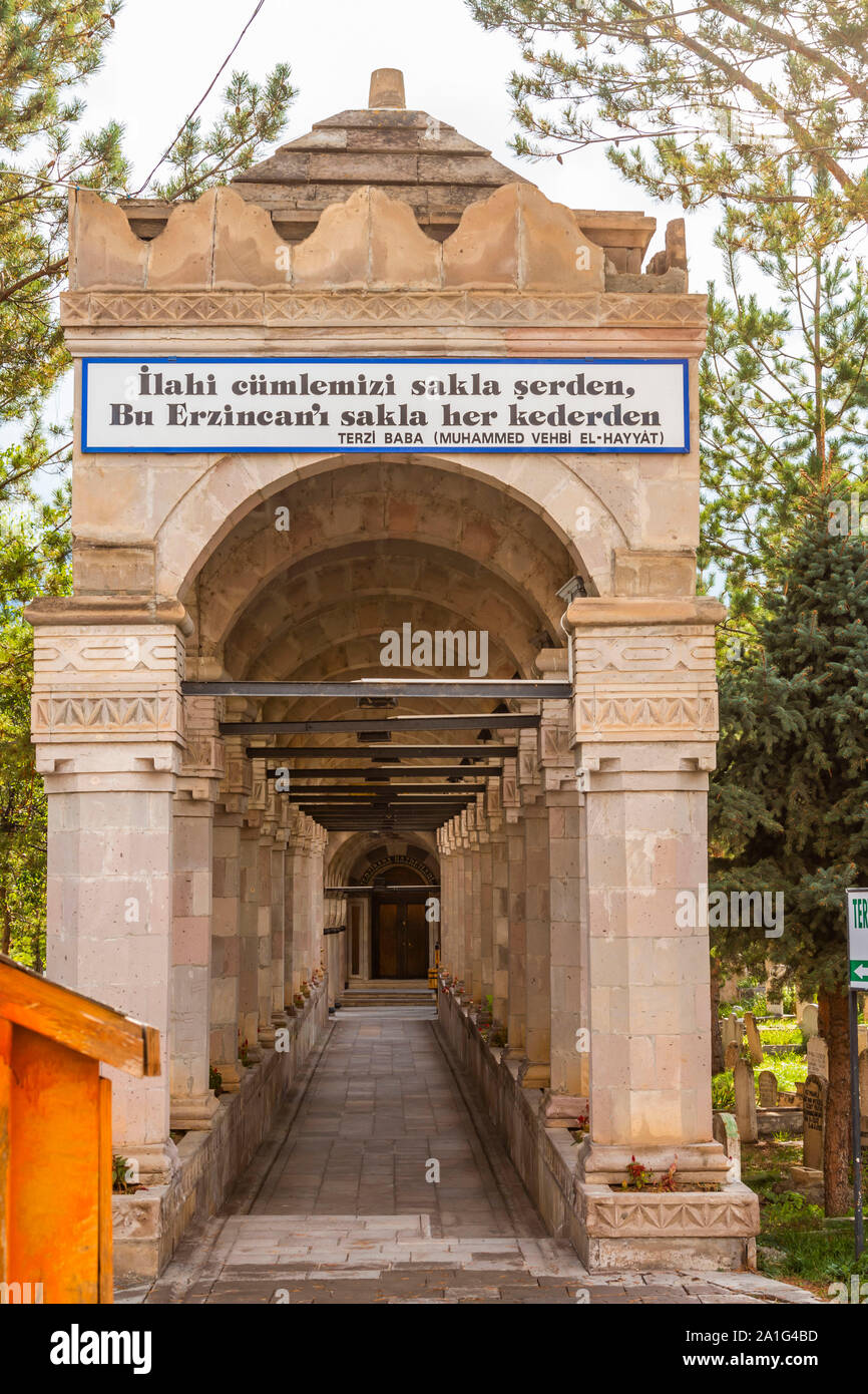 Erzincan Tailor Father Cemetery ( Erzincan Terzi Baba Mezarligi ve ...