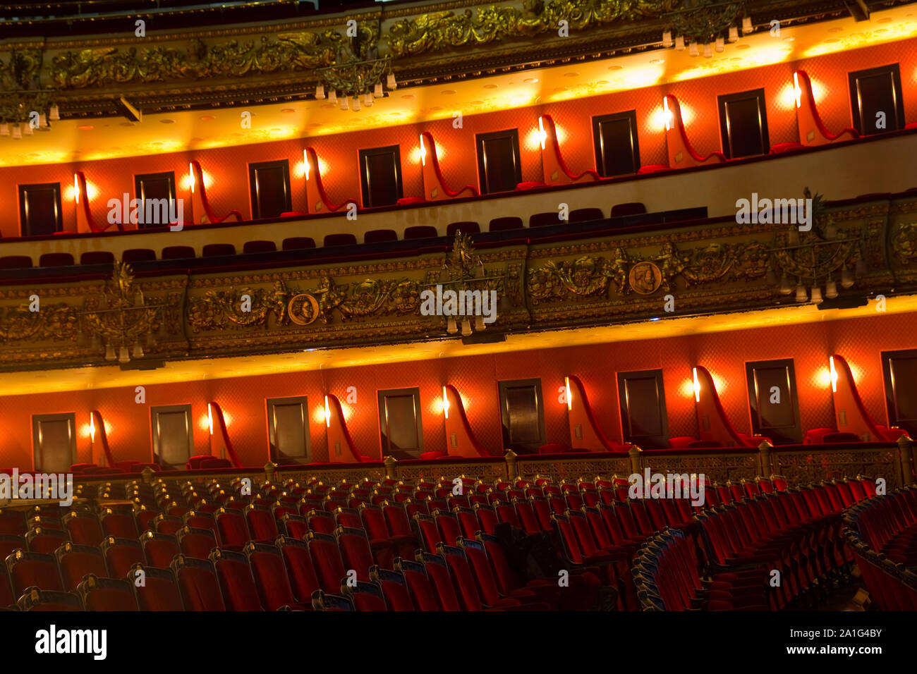 Gran teatro del liceu hi-res stock photography and images - Alamy
