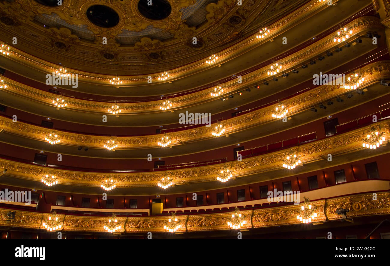 Gran teatro del liceu hi-res stock photography and images - Alamy