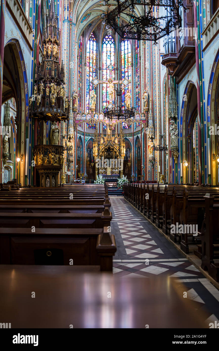 Front of a interior gothic church Stock Photo - Alamy