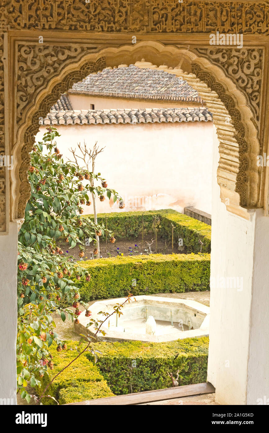 Gardens inside alhambra granada hi-res stock photography and images - Alamy