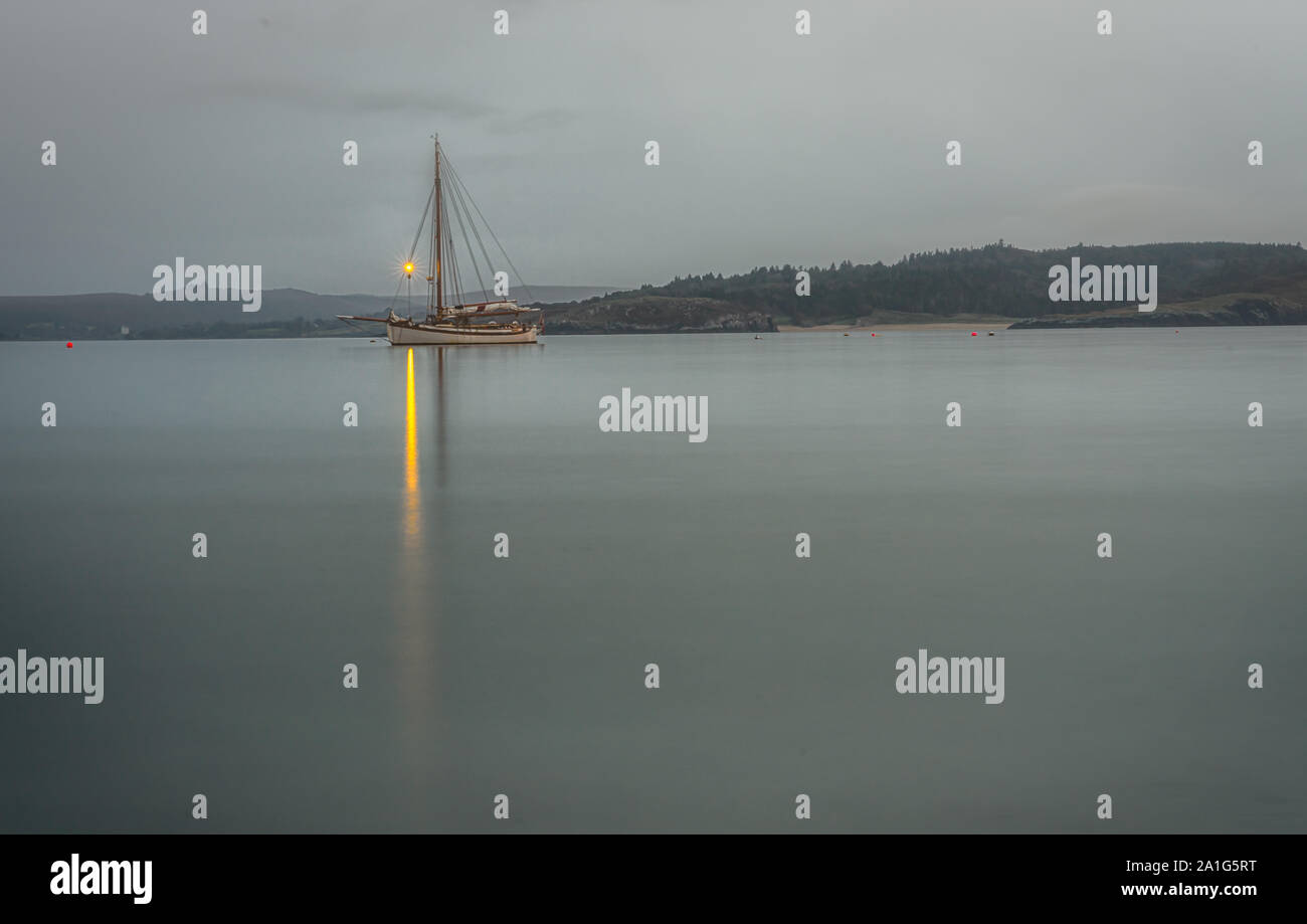 Calm bay hi-res stock photography and images - Alamy
