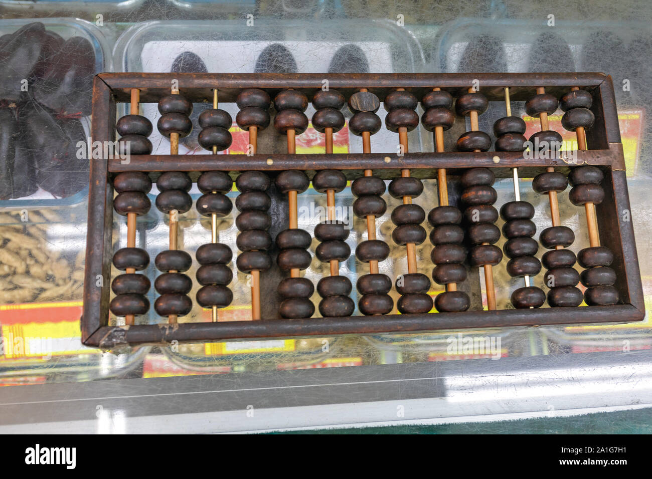 Traditional Chinese Wooden Mechanical Calculator Abacus Stock Photo - Alamy