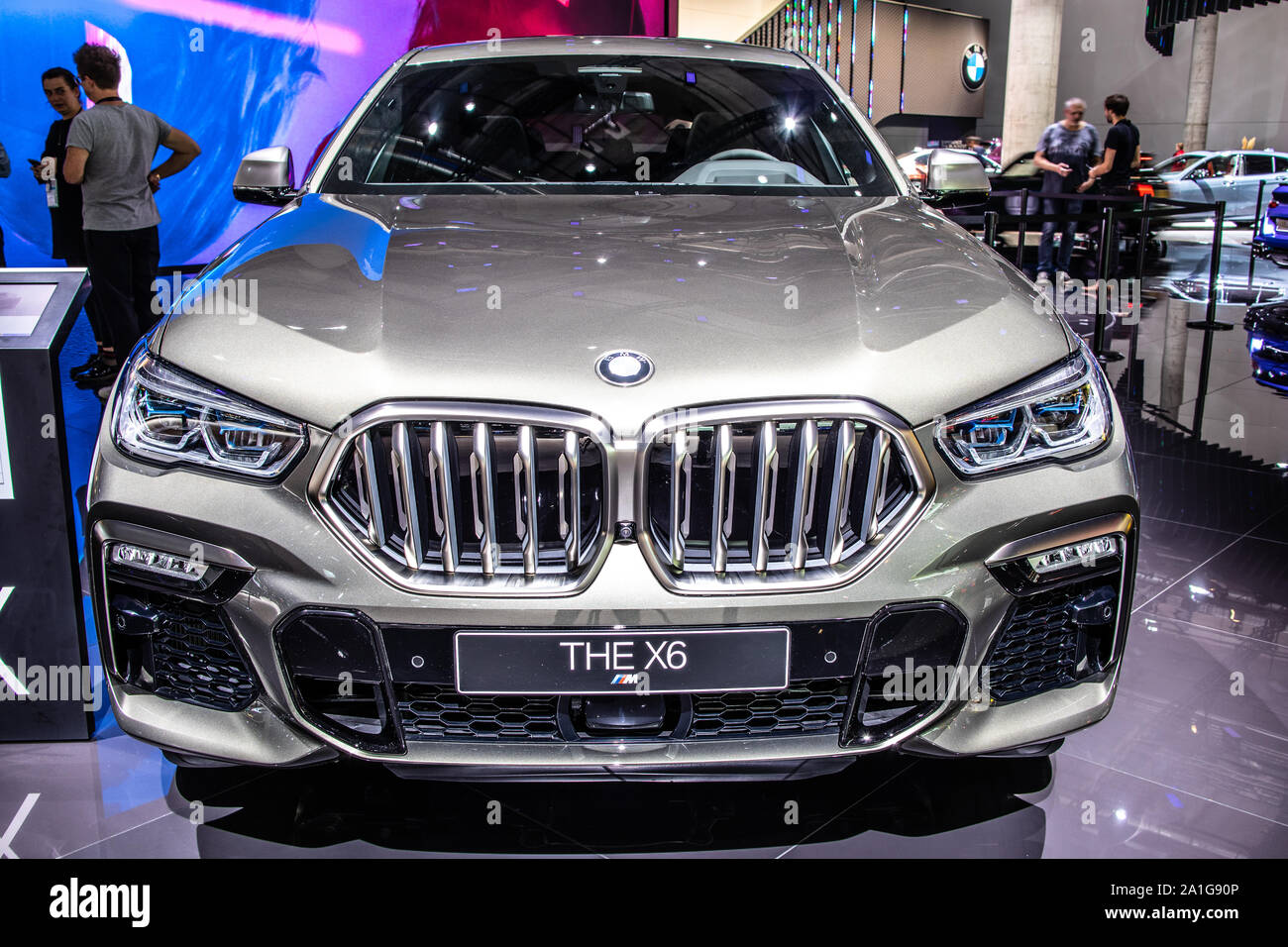 Bmw x6 g06 hi-res stock photography and images - Alamy