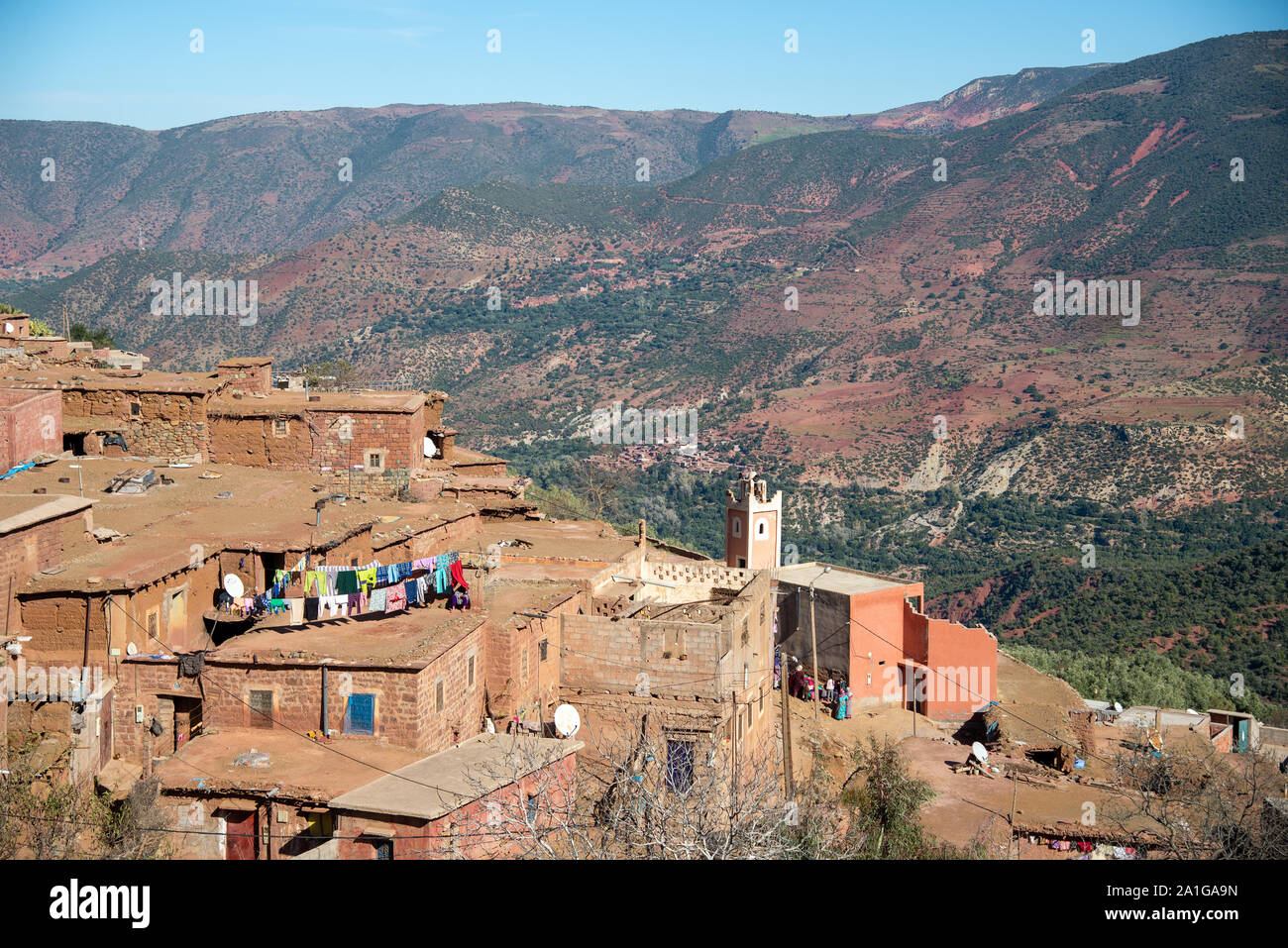 Desert village sahara hi-res stock photography and images - Alamy