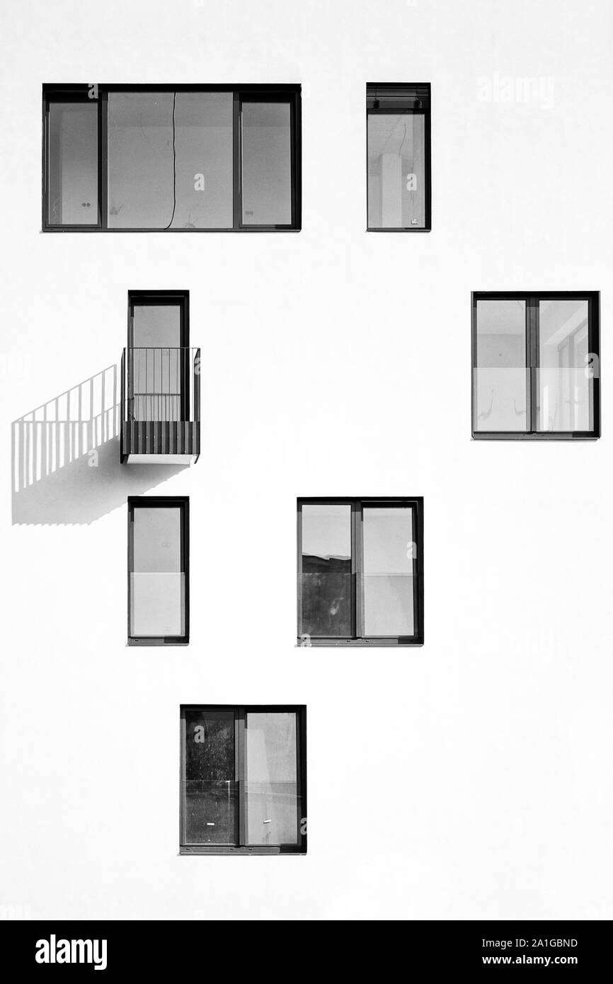 Different types of windows hi-res stock photography and images - Alamy