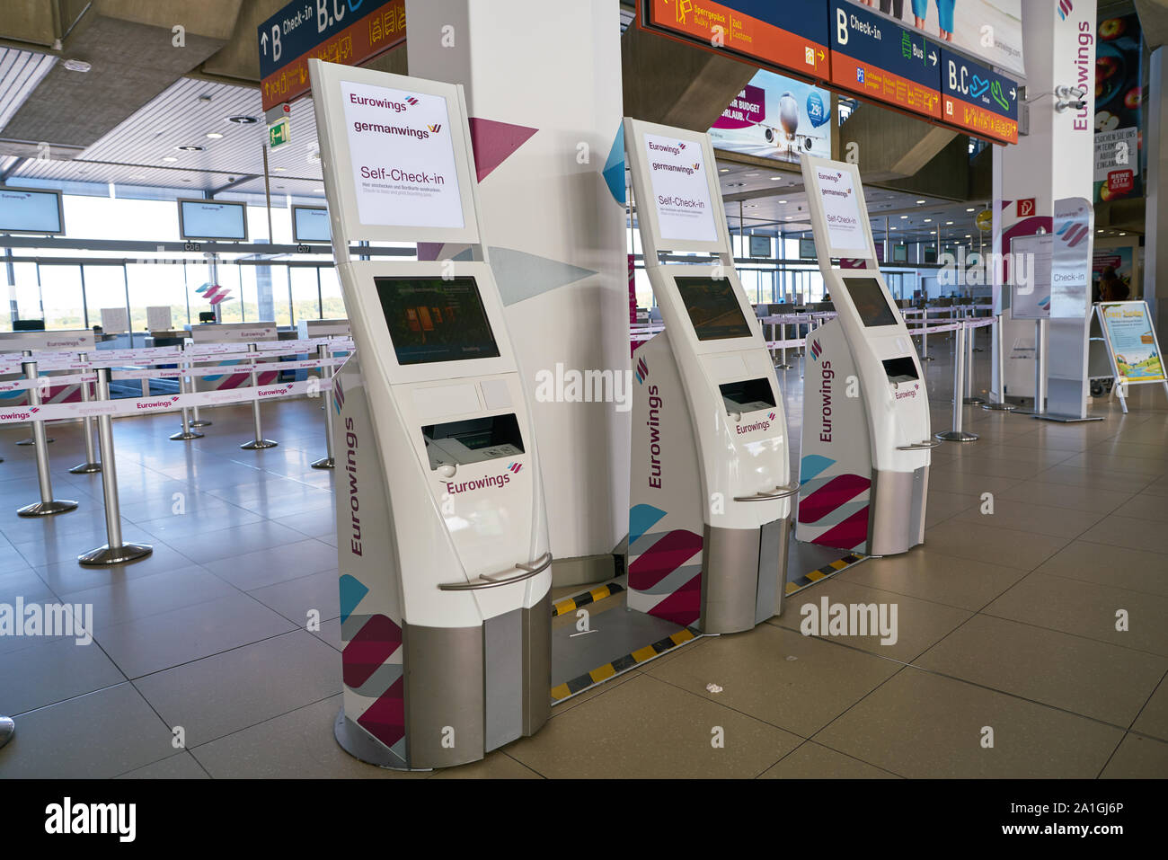 Self service express check in kiosks hi-res stock photography and ...
