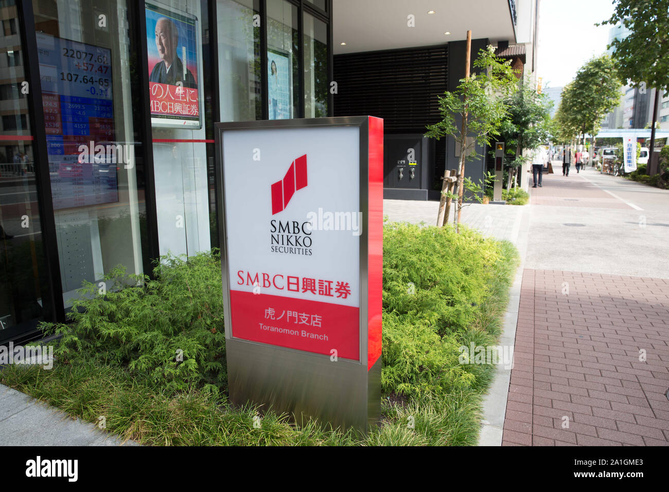 Tokyo, Japan. 26th Sep, 2019. Sumitomo Mitsui Banking Corporation (SMBC ...