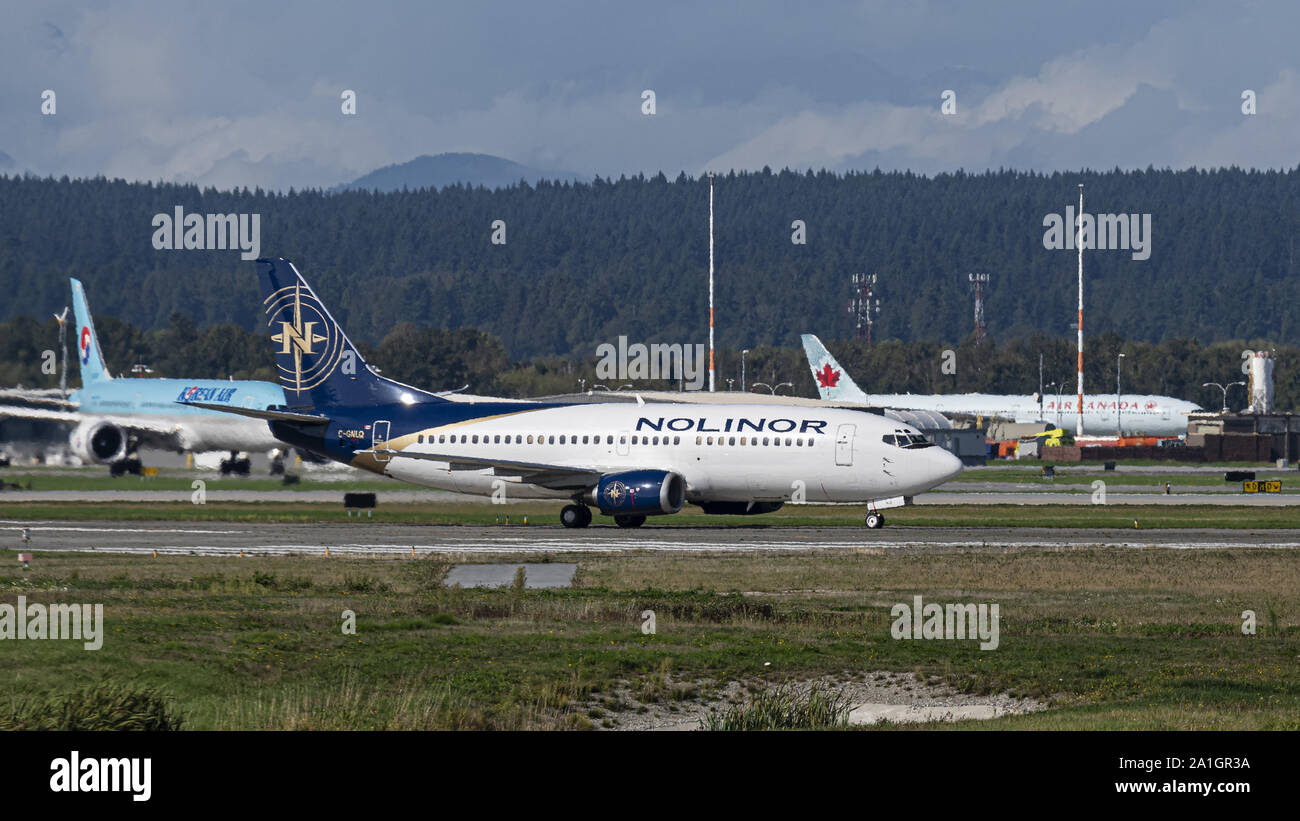 Nolinor aviation hi-res stock photography and images - Alamy