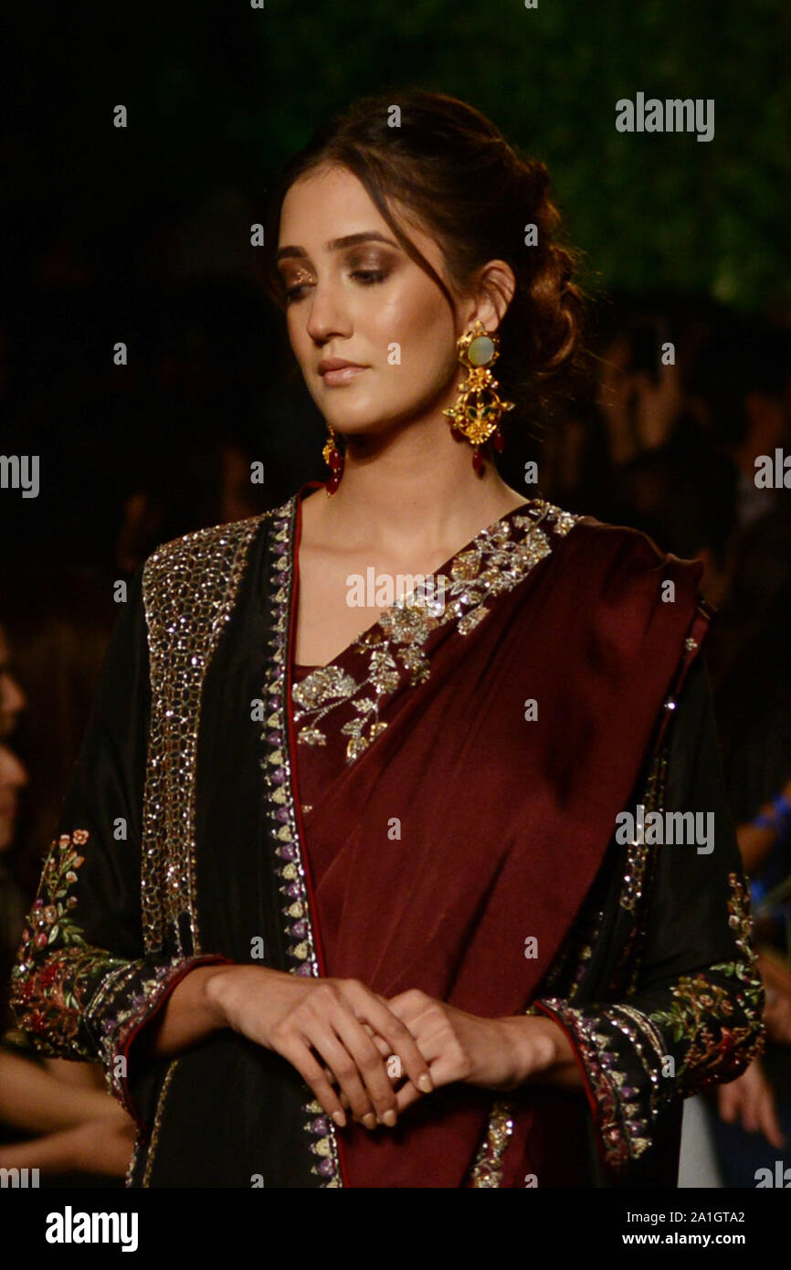 Nida ali hi-res stock photography and images - Alamy