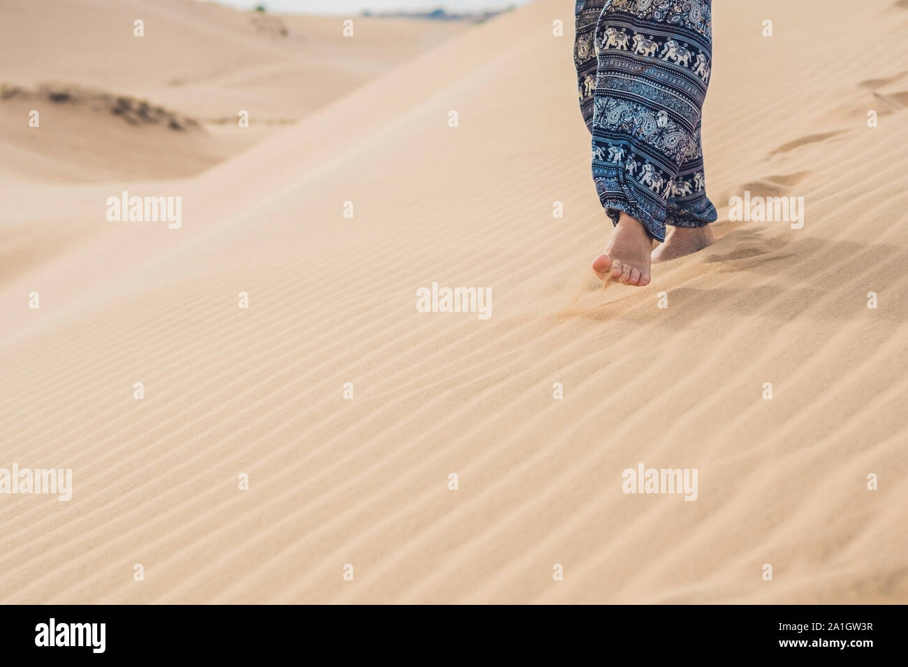 Feet buried sand hi-res stock photography and images - Alamy