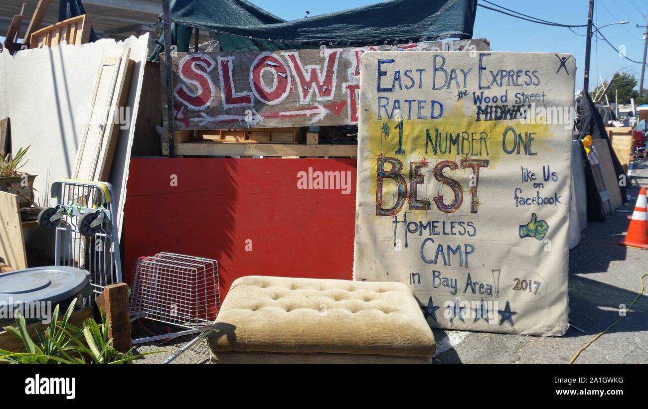 Homeless encampment hi-res stock photography and images - Alamy