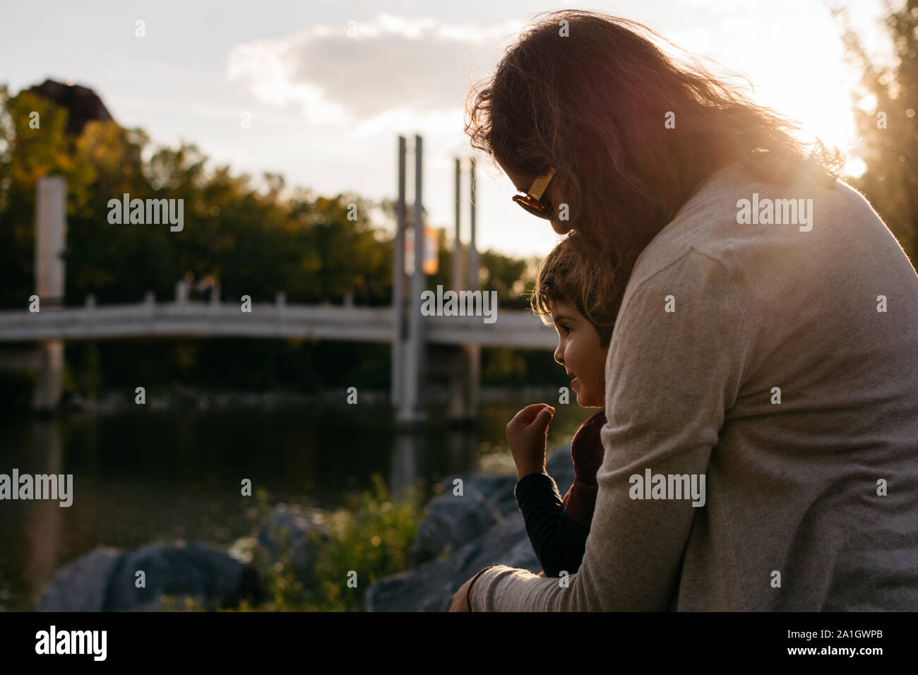 Admiring child hi-res stock photography and images - Alamy