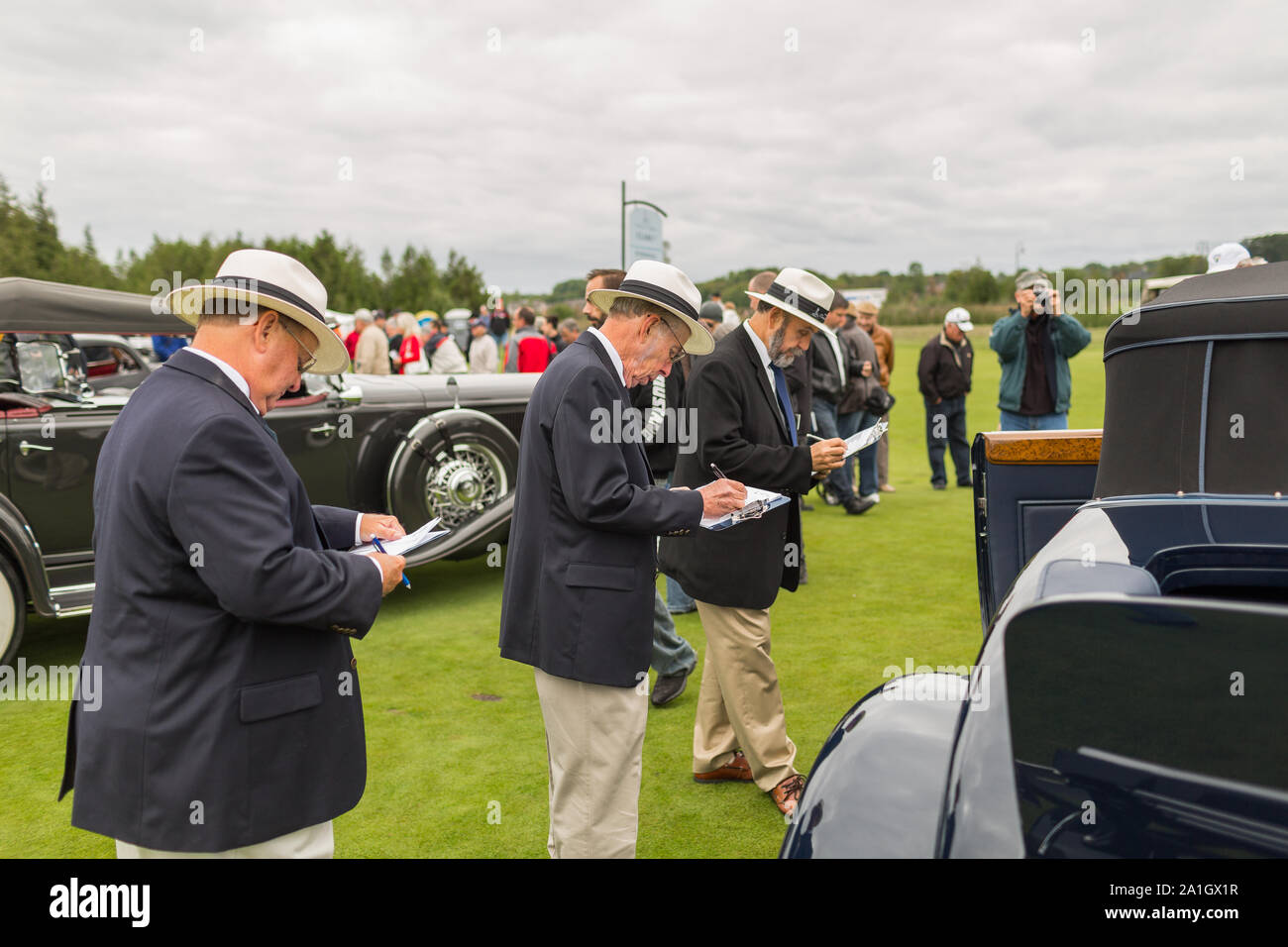 Cobble Beach Classic Car show Stock Photo - Alamy