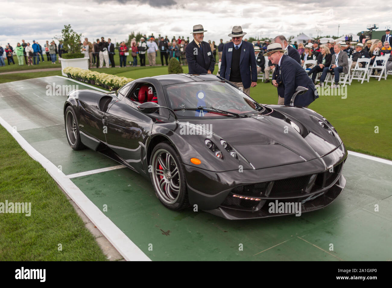 Cobble Beach Classic Car show Stock Photo - Alamy