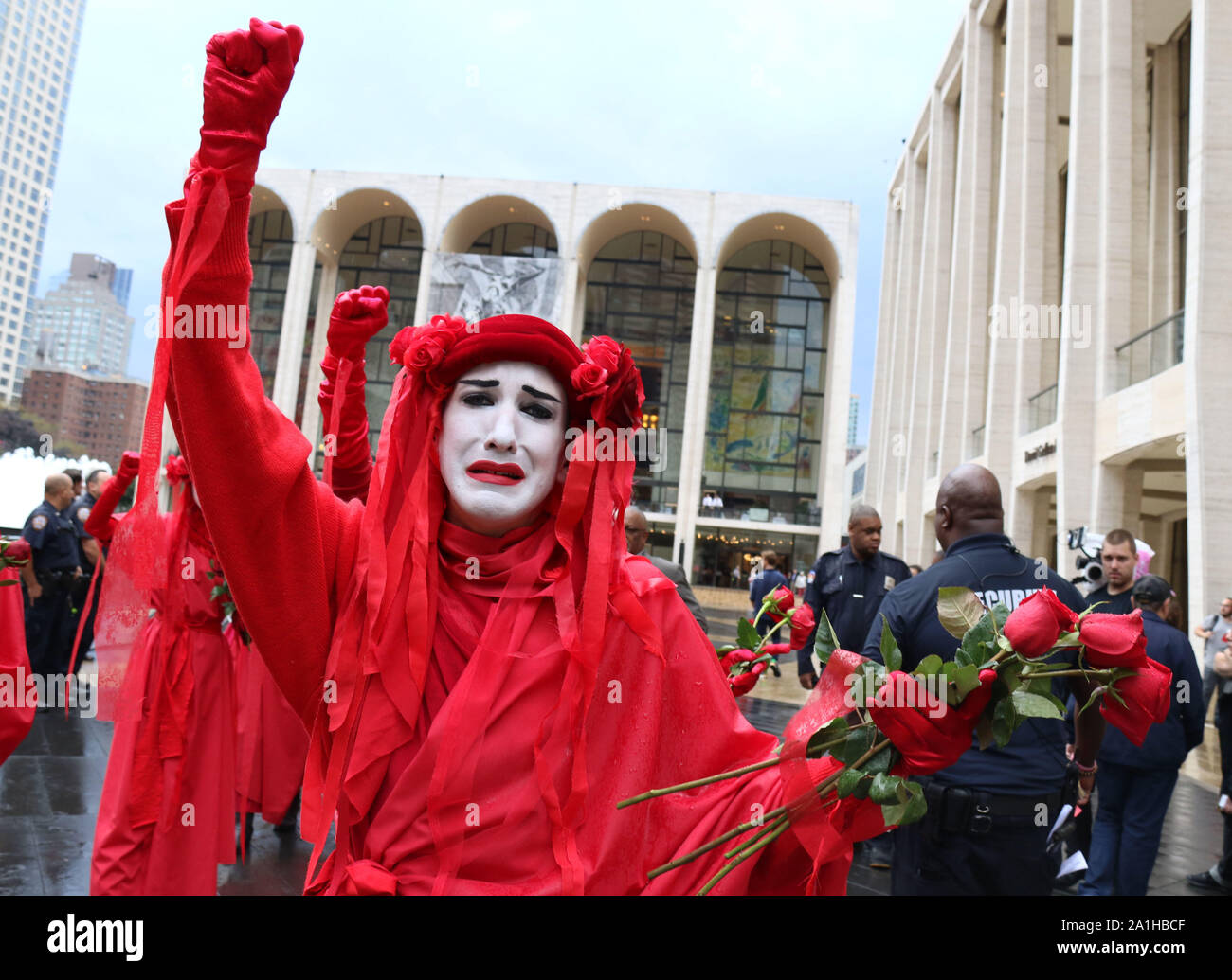 New York, New York, USA. 26th Sep, 2019. Extinction Rebellion hold a ...