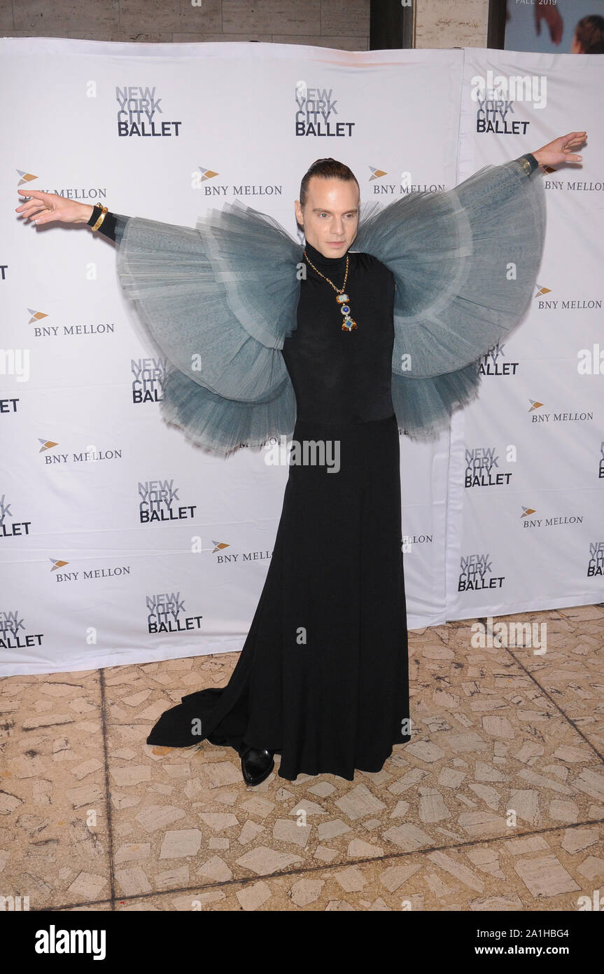 New York City, United States. 26th Sep, 2019. Jordan Roth attends the ...
