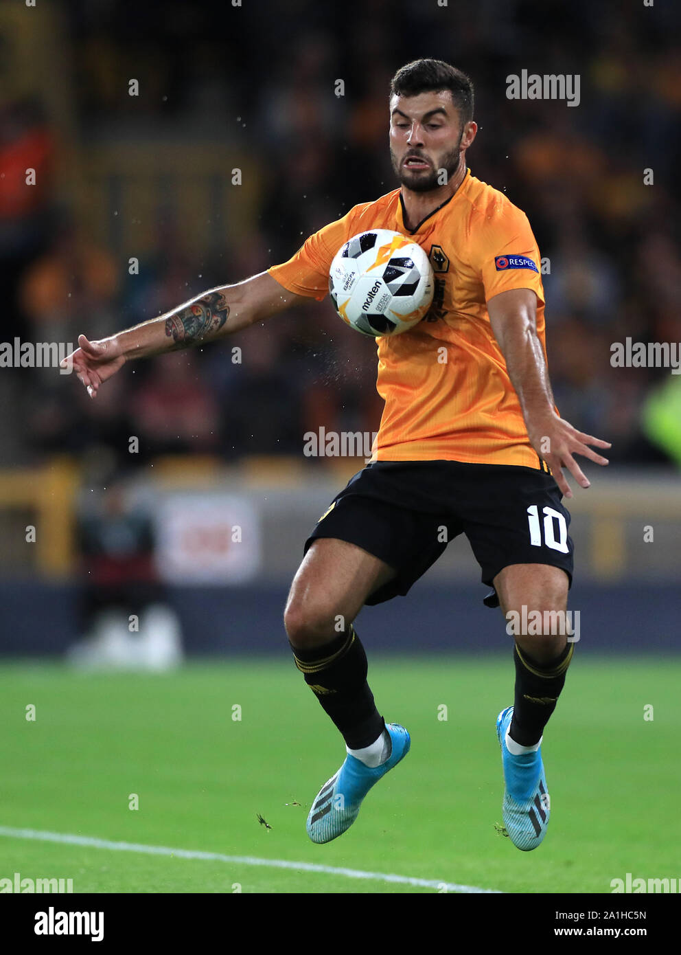Patrick cutrone wolves hi-res stock photography and images - Alamy