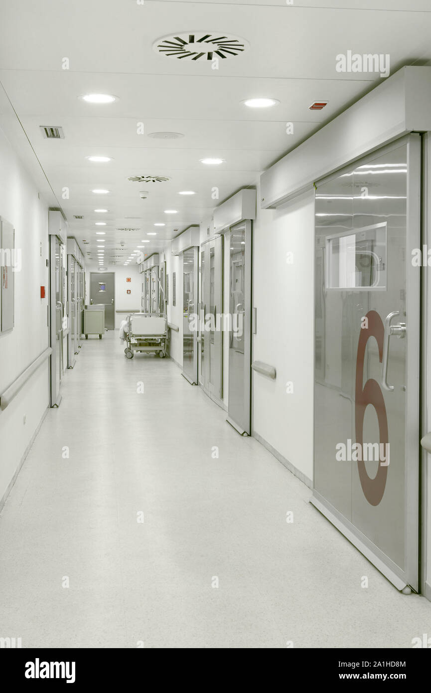 Doors hospital laboratory corridor hi-res stock photography and images ...