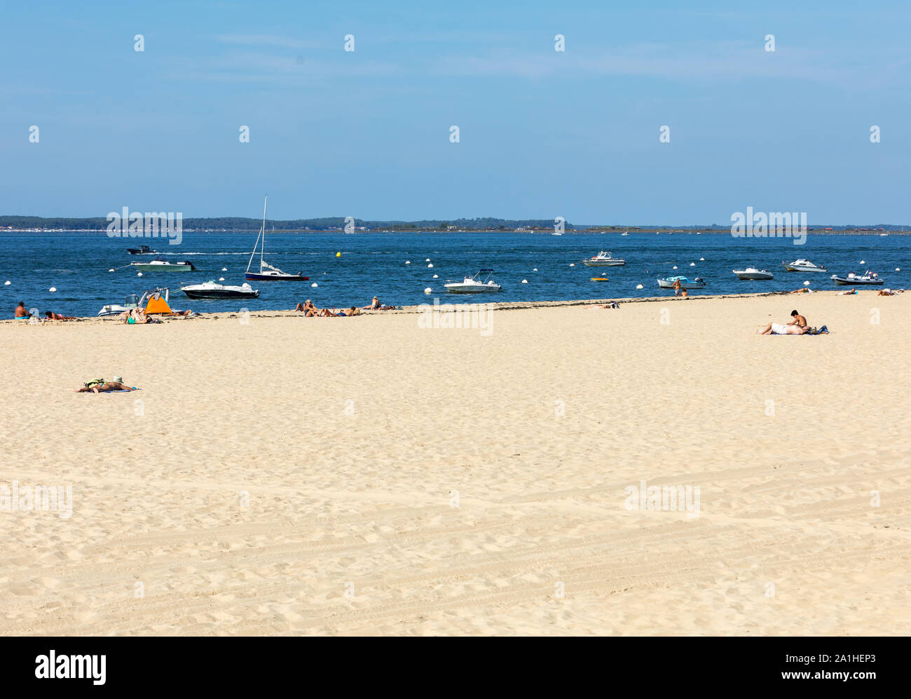 Bassin de yacht hi-res stock photography and images - Alamy