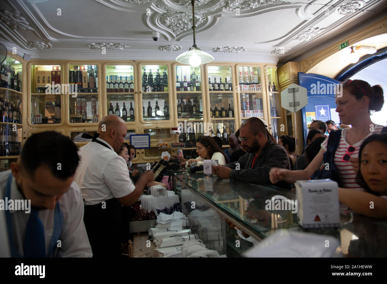 Pasteis de belem cafe hi-res stock photography and images - Alamy