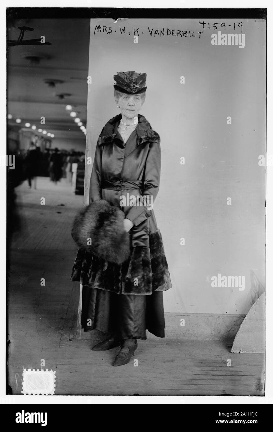 Mrs w k vanderbilt hi-res stock photography and images - Alamy