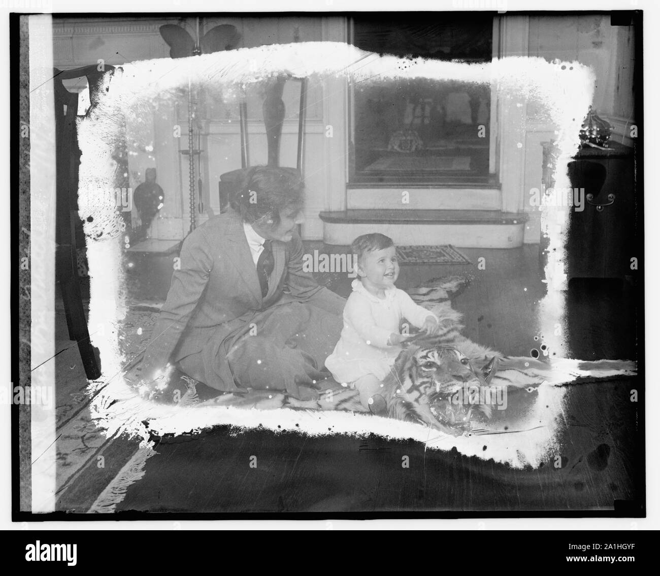 Mrs. Wm. Mitchell, 11/18/26 Stock Photo - Alamy