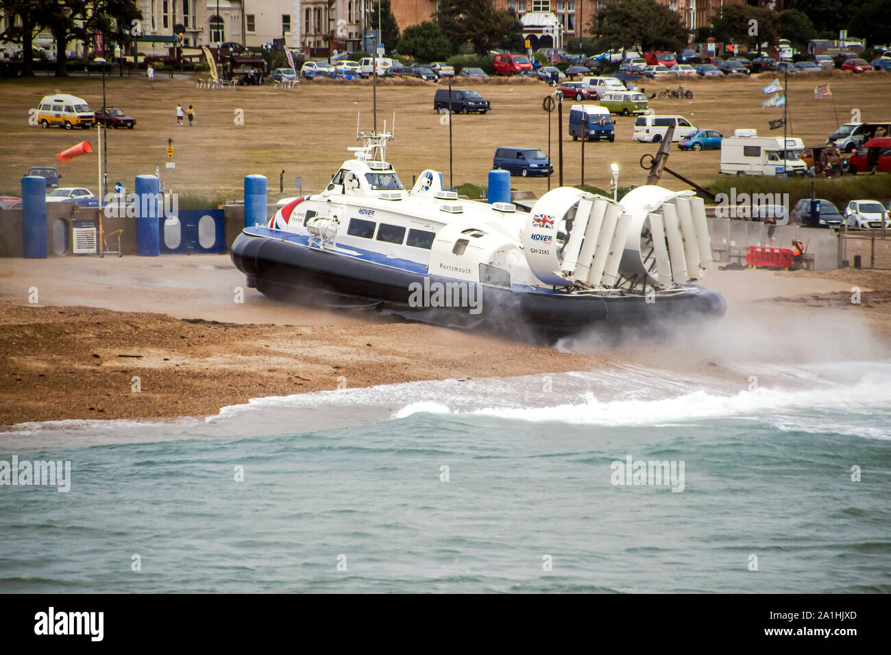 Hover Travel Hover Craft Island Flyer on the Solent arriving at ...