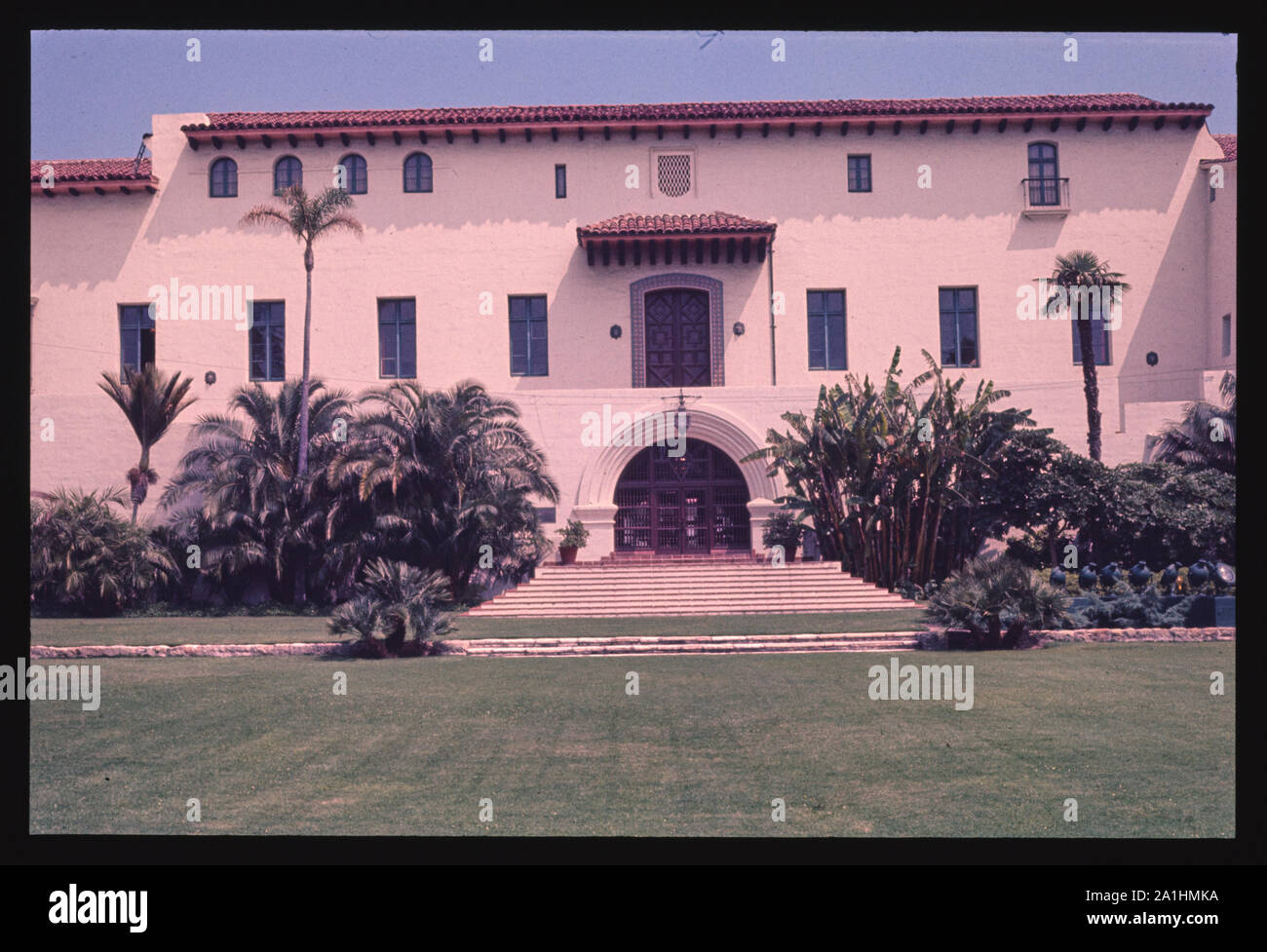 Santa barbara municipal building hi-res stock photography and images ...