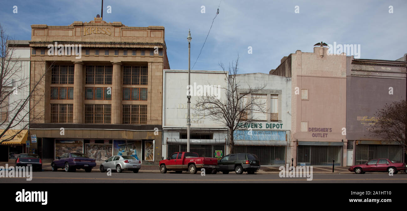 Murals are painted on abandoned building on lower Dexter Avenue in ...