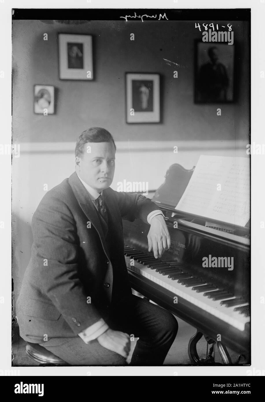 Murphy' Black and White Stock Photos & Images - Alamy