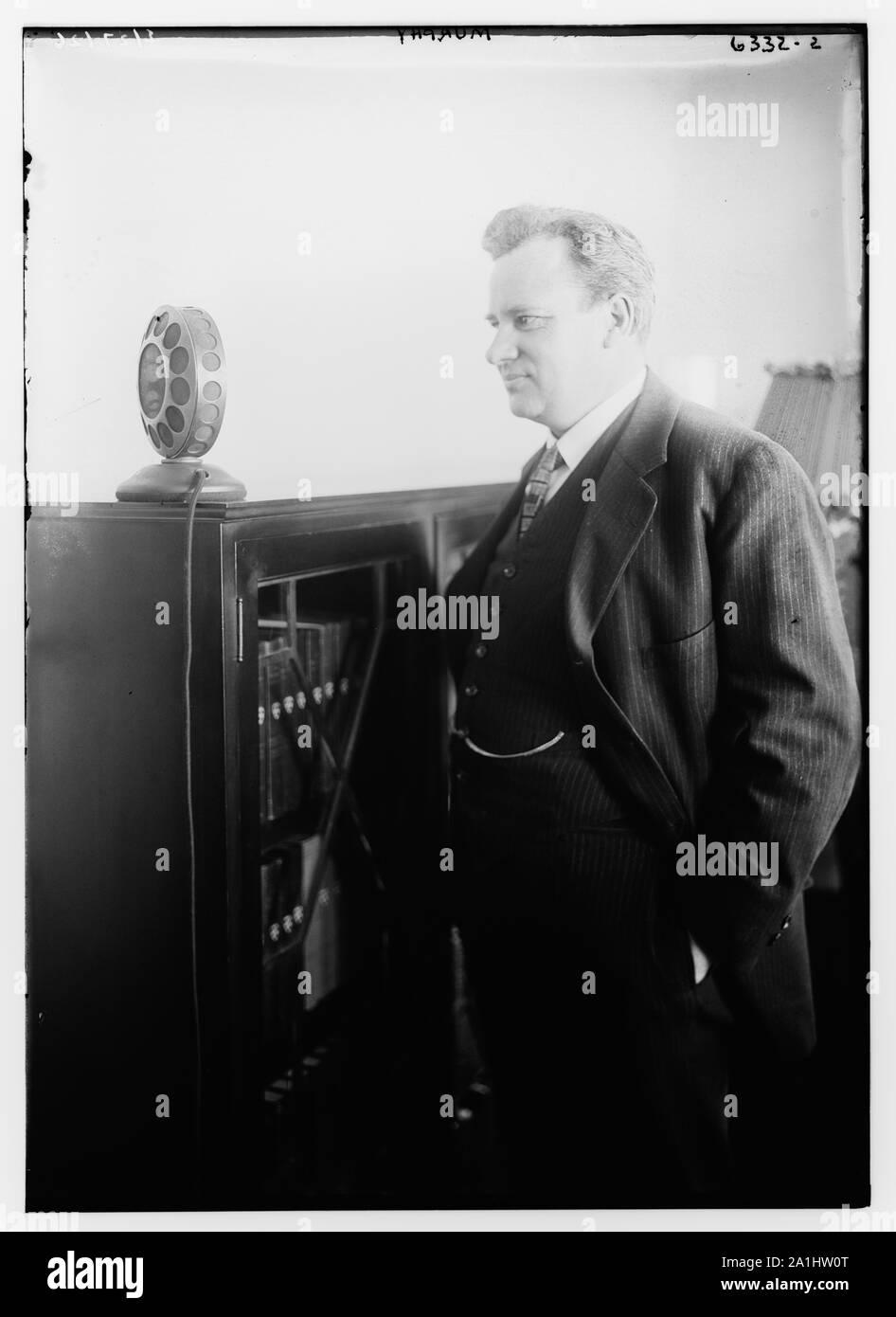 Unidentifiable historical figure hi-res stock photography and images ...