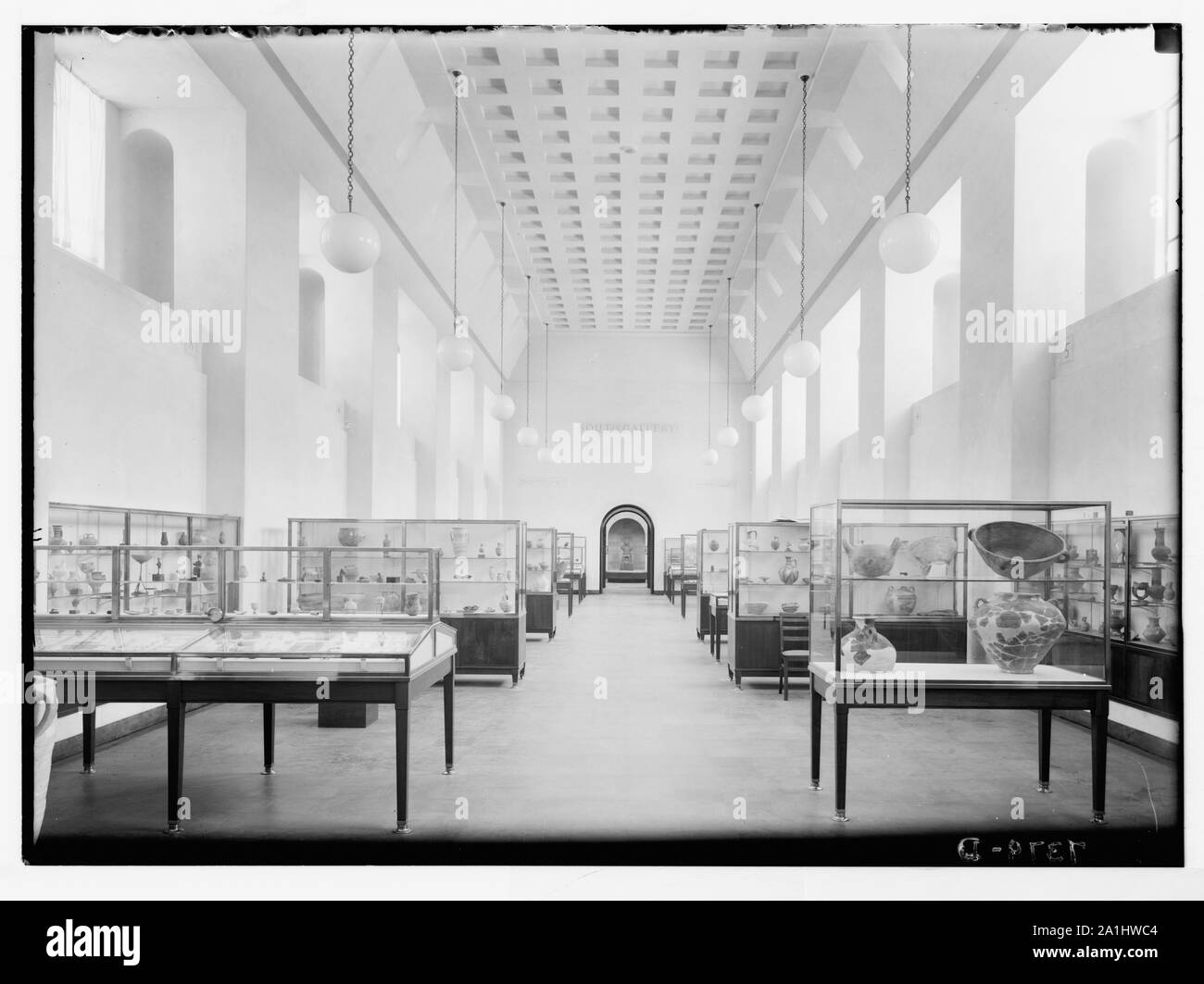 Museum (Rockefeller) in Jerusalem. Museum. S. gallery, interior Stock ...