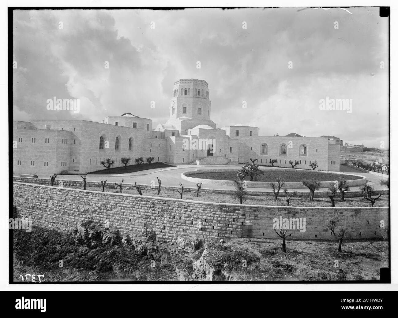 Museum (Rockefeller) in Jerusalem. Museum from the city wall looking N ...