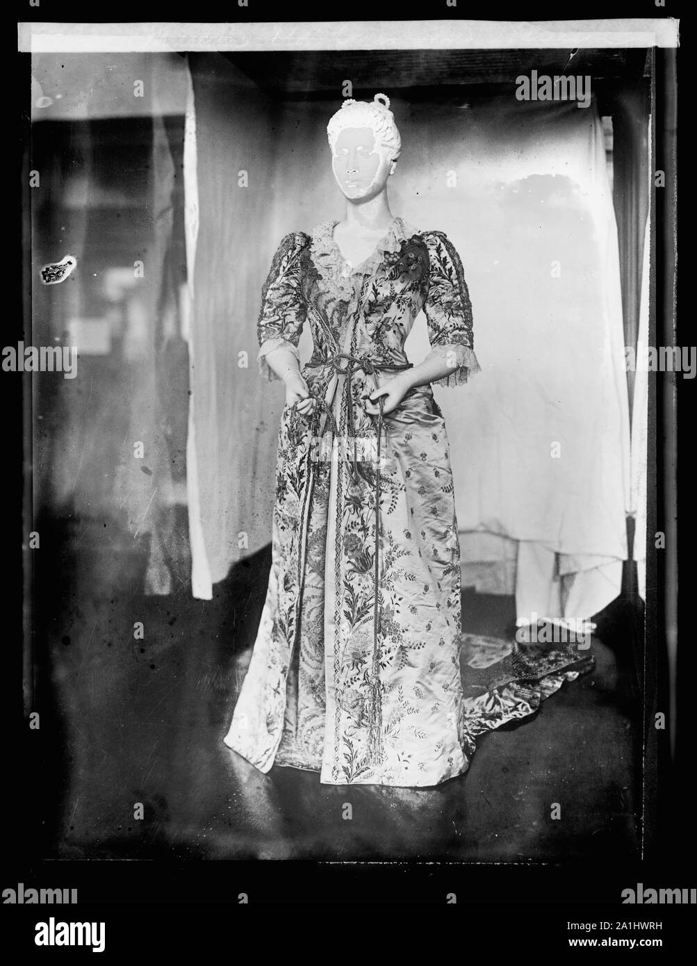 Mrs harrison hi-res stock photography and images - Alamy