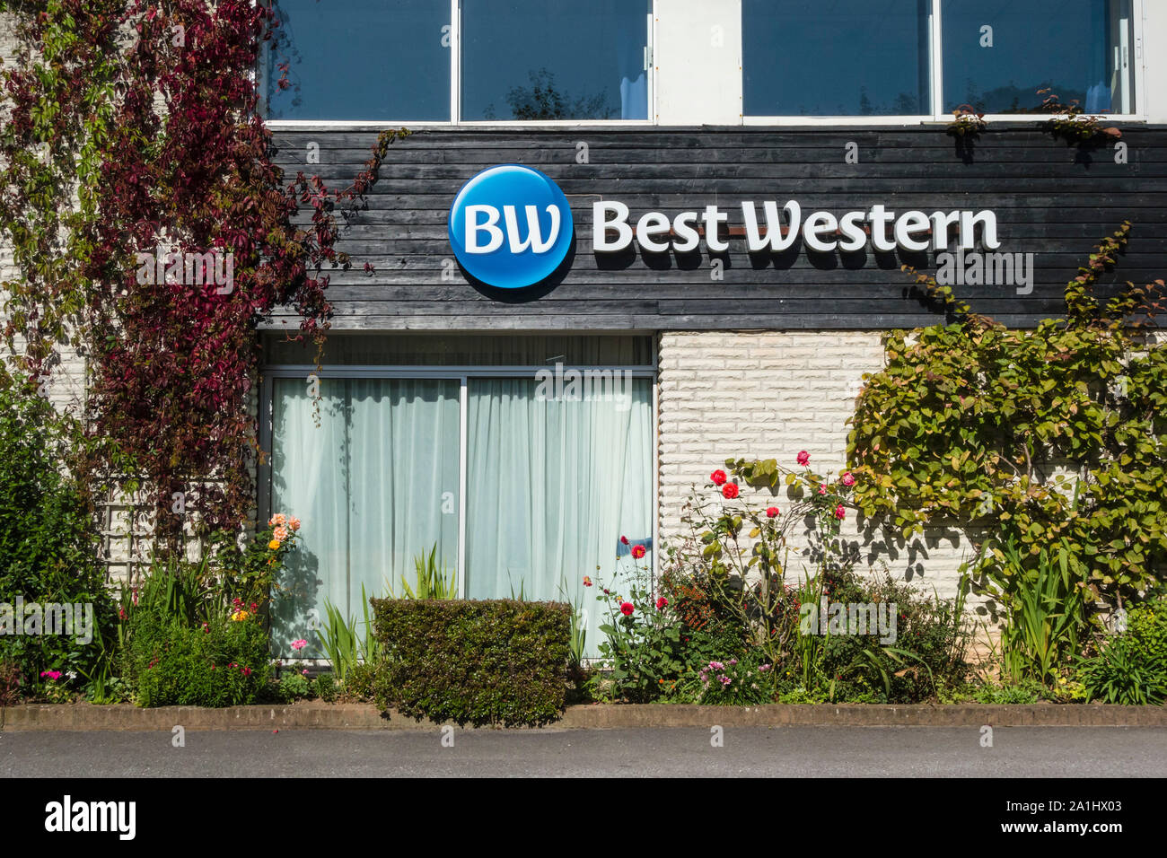 Best Western Hotel exterior at Tiverton, Devon, England, UK Stock Photo ...