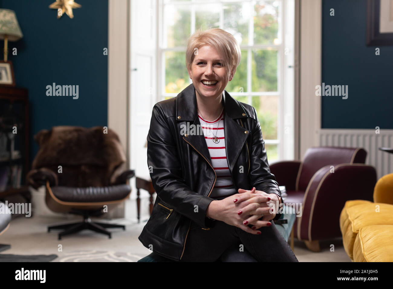 Clare mackintosh hi-res stock photography and images - Alamy