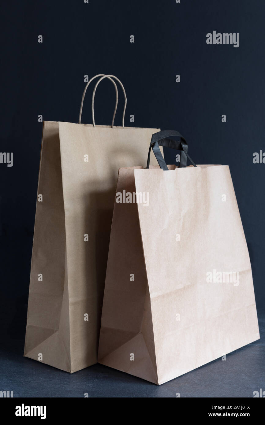 Blank paper gift bag mock up. Empty shopping paper package. Consumer ...