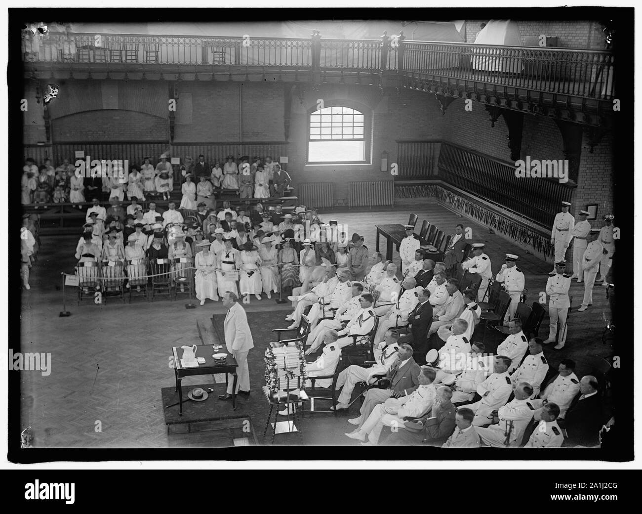 NAVAL ACADEMY, U.S. GRADUATION EXERCISES Stock Photo - Alamy