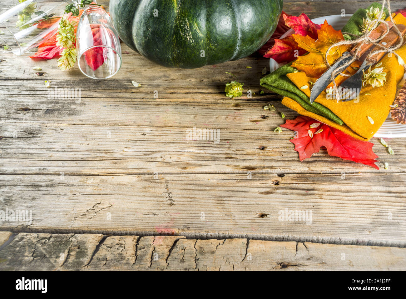 Autumn cutlery background. Fall card background for menu or invitation ...