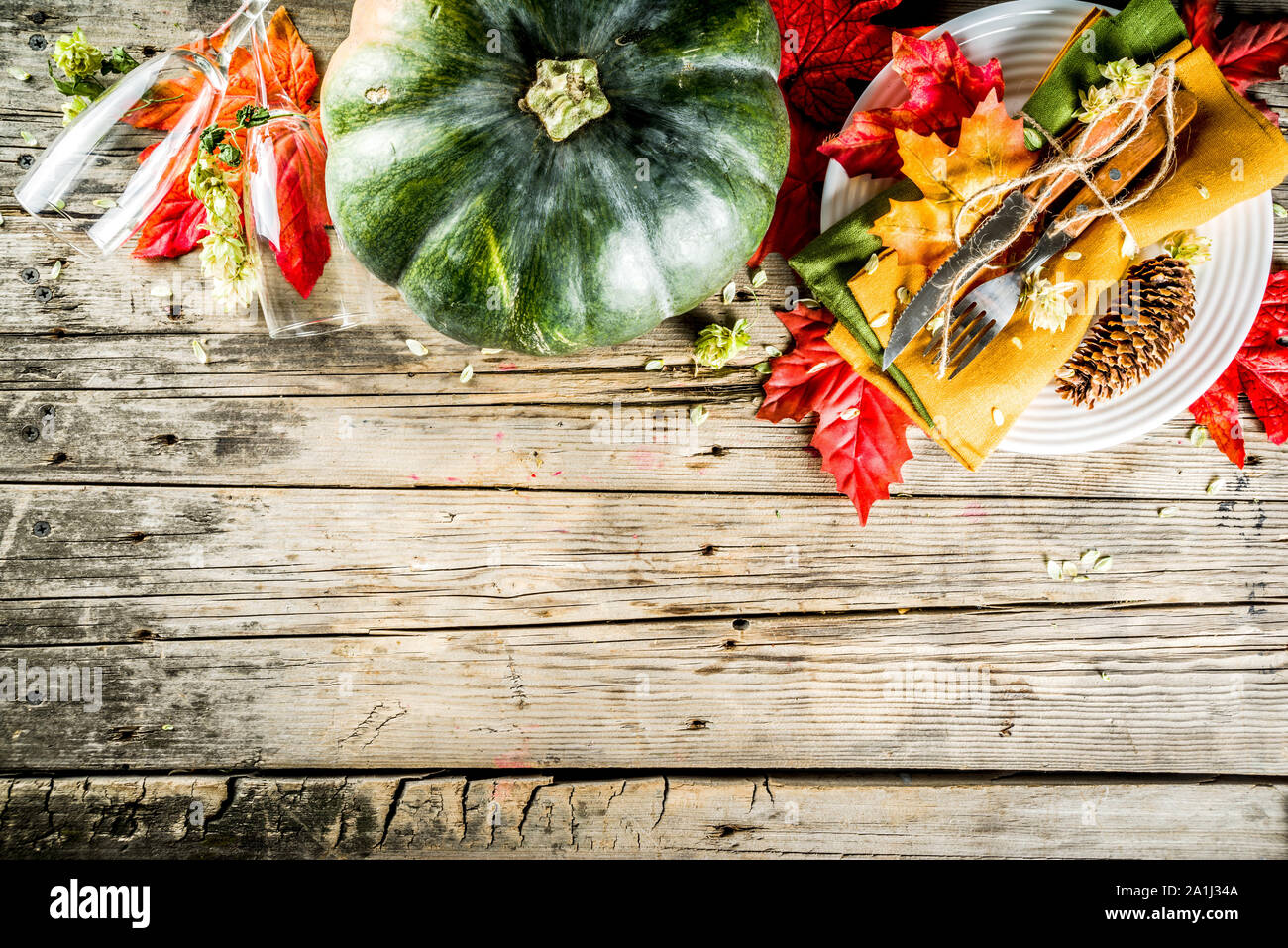 Autumn cutlery background. Fall card background for menu or invitation ...