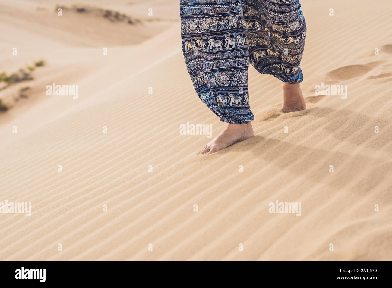 Dead girl feet hi-res stock photography and images - Alamy
